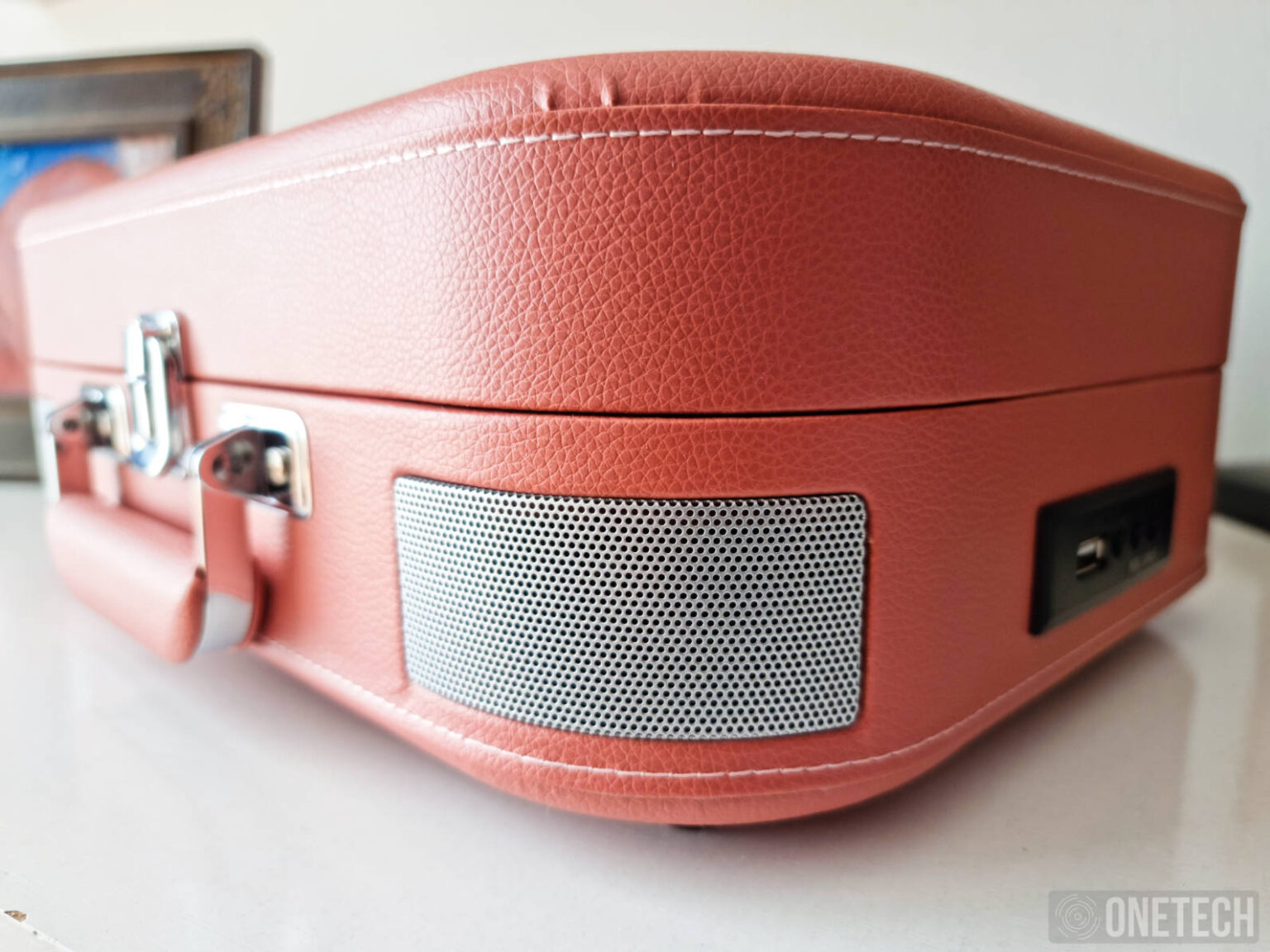 Muse MT-201: un tocadiscos vintage con Bluetooth . Análisis