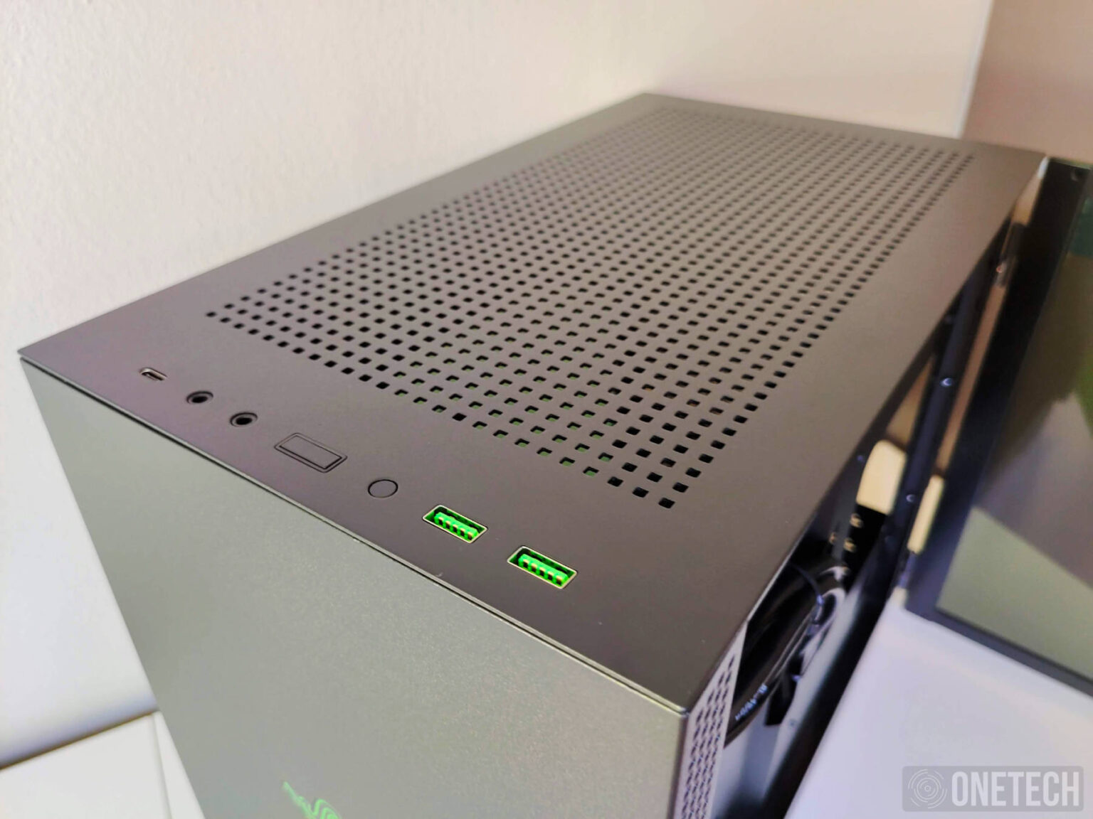 Razer Tomahawk Mini-ITX - Análisis - Review en Español